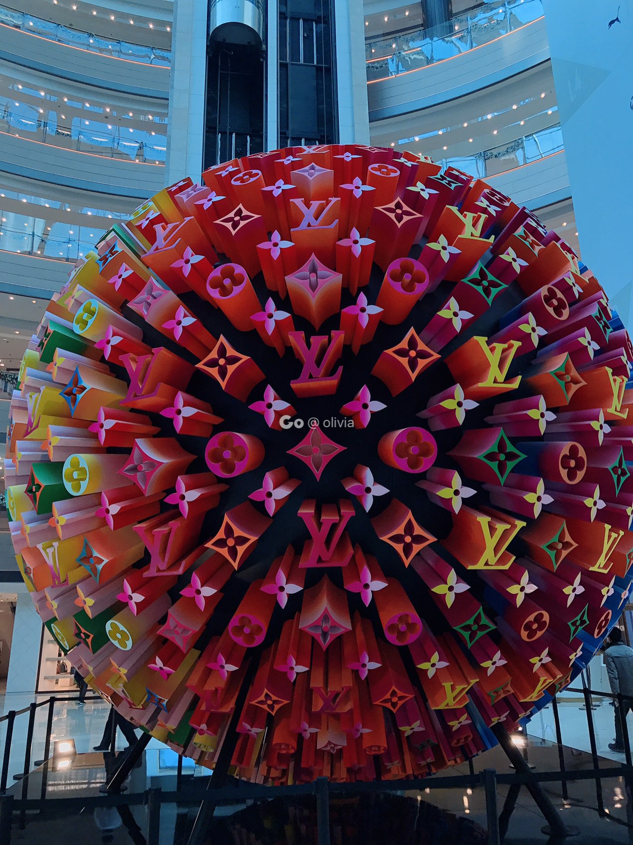 lv圣诞树2020,2020lv圣诞树,2020圣诞树_大山谷图库